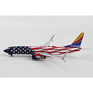 GeminiJets GJSWA2039 Southwest Airlines Boeing 737-800 "Freedom One N500WR; Scale 1:400