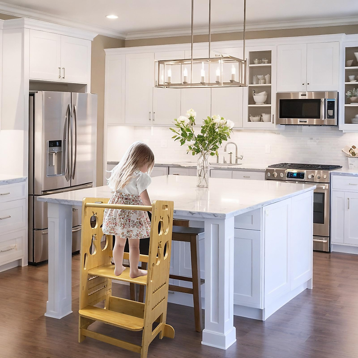 Wooden Brown 1-3 Toddler Tower Kitchen Helper,Height Adjustable Learning Standing Tower with Black and White Activity Board & Safety Net Perfect for Kitchen, Bathroom and Bedroom Children Step Stool