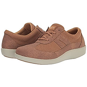TRAQ by Alegria Rhythmiq Womens Smart Walking Shoe Metta Sand 6-6.5 M US