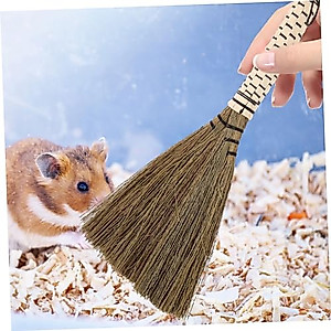 IWOWHERO 1pc Hand-Knitted Small Broom Hand Whisk Hamster Mini Broom Woven Broom Whisk Broom Mini Sweep Brush Sweeping Broom Sofa Hand Broom Mini Broom Brush Pet Hair Broom Dust Miscanthus