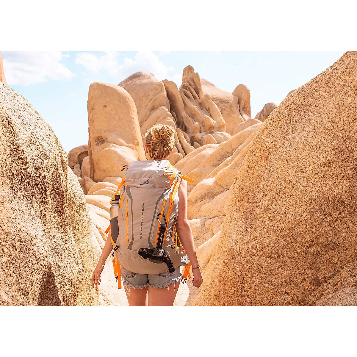 ALPS Mountaineering Gray/Apricot, 40L