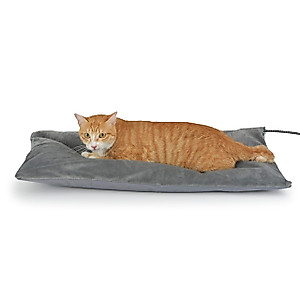 Petace Outdoor Heated Cat Bed, Soft Pet Heating Pad with Steel-Wrapped Cord, Outside Pet Warmer for Feral Cats and Dogs, 27.5" x 15.7", 50 Watts