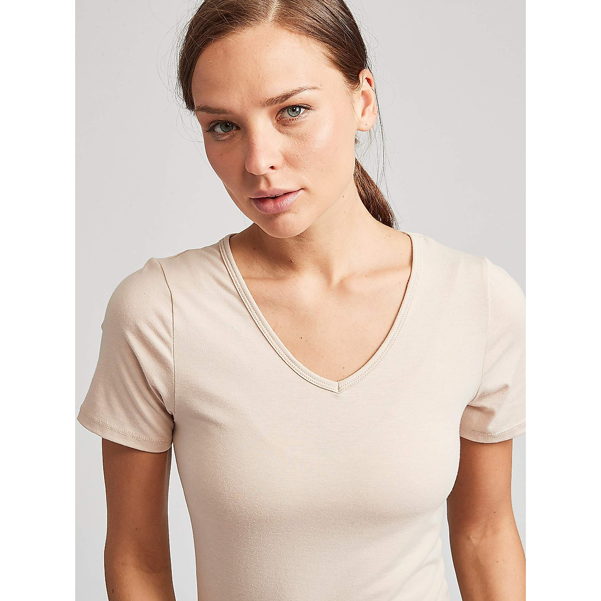 Kalon Women's 4-Pack V-Neck T-Shirt Base Layer (Medium, Earth Tones)