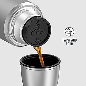 THERMOS Stainless King Vacuum-Insulated Beverage Bottle, 68 Ounce, Matte Steel