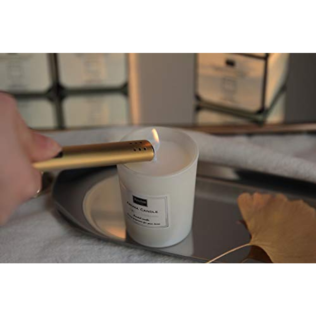 Natural Scented Candle,Aroma Candle Gift,Amber Perfume,Handmade Soy Wax in Glass Jar 12 Hours,Prefect for Meditation Stress Relief Mood Boosting (White-Amber)