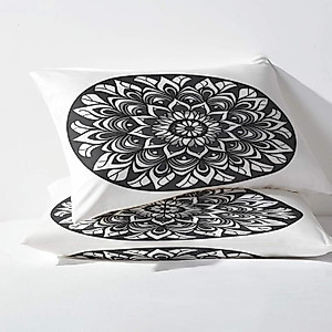 NANDHA Mandala Sheet Set Full Size - Boho Bed Sheets - Ethnic Printed Bedding Sheets & Pillowcases - Super Soft & Deep Pocket & Winkle Free - 4 Piece (Flat, Fitted Sheet & 2 Pillowcases)