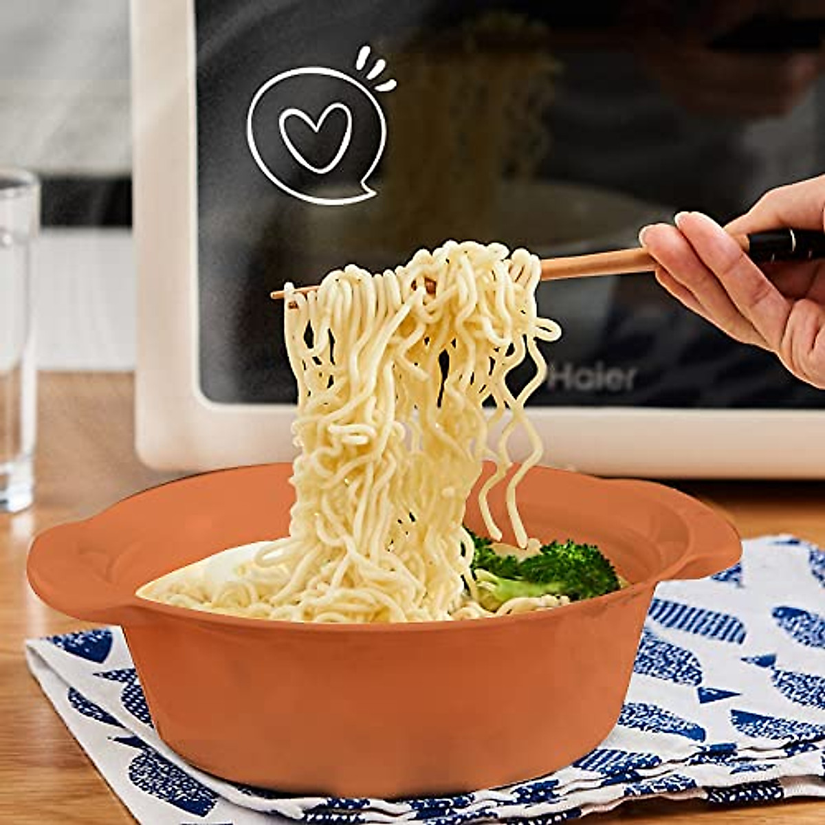 Microwave Safe Ramen Cooker, Ramen Noodle Bowl, Easy Mac, Microwave Pasta Cooker, Microwave Bowls with Lids Ideal for Dorm Room Essentials for Girls Boys, Dishwasher & Microwave Safe (Medium, Orange)