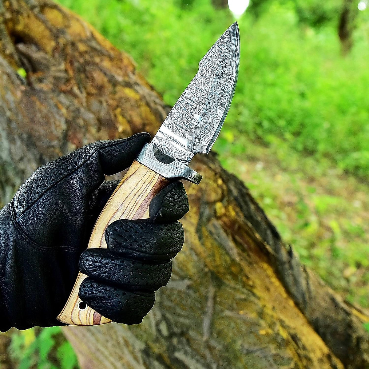 Huntex Smith 9.15” Hunting Knife, Handmade Damascus hunting knives with Leather Sheath Non-Slip Grip,Balanced & Lightweight fixed blade knife, Ideal for outdoor,indoor Skinning,Survival,Camping,Bushcraft Knife, Ideal Gift(Ash-Wood)