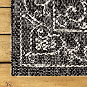 JONATHAN Y SMB106G-4 Charleston Vintage Filigree Textured Weave Indoor Outdoor-Rug LivingRoom Backyard,4 X 6,Black/Gray
