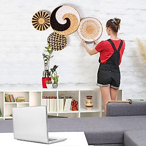 Hanging Woven Wall Basket Boho Decor Set, 4 Unique Handmade Seagrass Rattan Round Baskets Wall Decoration for Home Living Room Bedroom Rustic Coastal Farmhouse - Ready to Hang with Nails Included