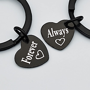 Vadaka Valentine's Day Boyfriend Gift from Girlfriend Couple Keychain Gift Anniversary Jewelry Keychain for Husband Wife His and Her Gifts Fiance Fiancee Gift Wedding Birthday Gifts for Women Men