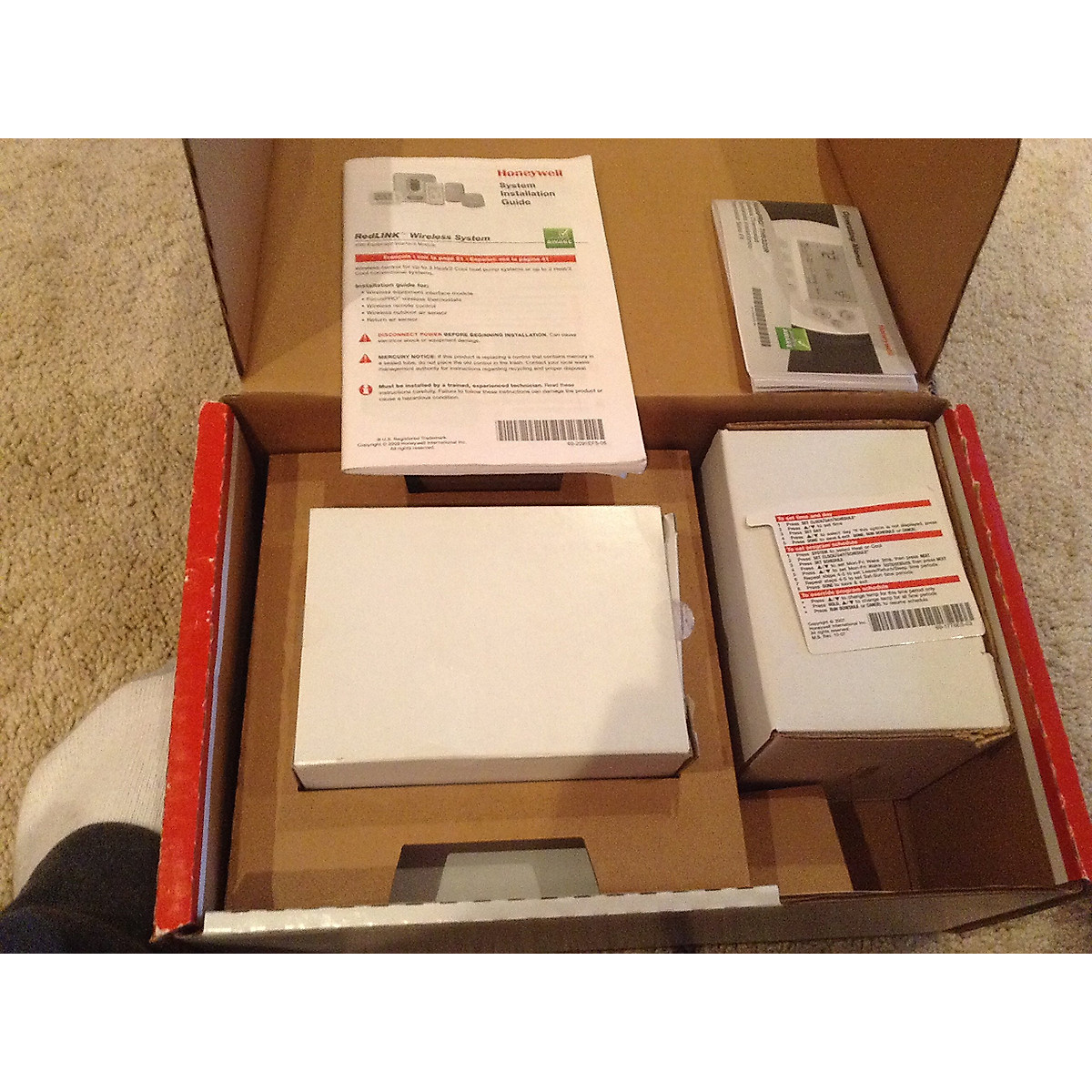 Honeywell YTH6320R1001, Programmable Redlink Enabled Wireless Focuspro Thermostat Kit, 1, White