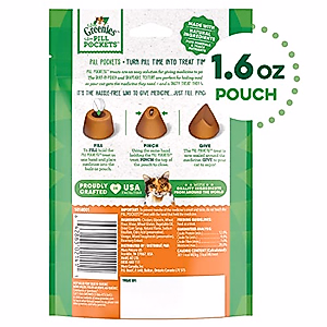 Greenies Feline Pill Pockets for Cats Natural Soft Cat Treats, Chicken Flavor, 1.6 oz. Pack (45 Treats)