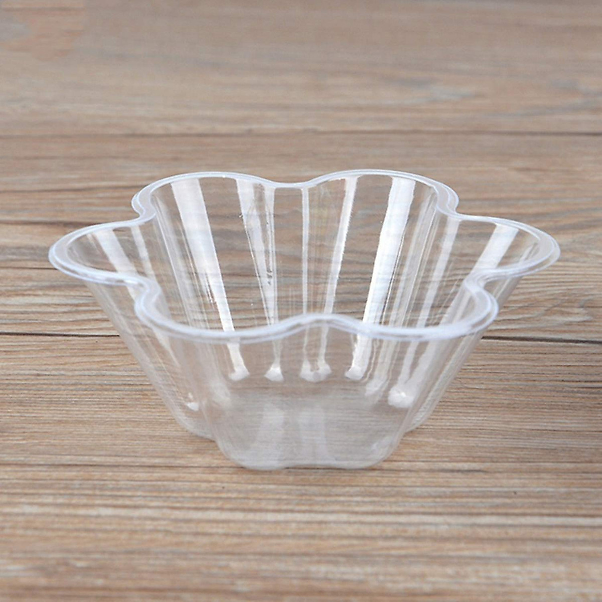 QX 60 Pieces 210ml Clear Plastic Ice Cream Dessert Bowls Disposable Flower Shape Dessert Cups Cake Snack Bowl Sundae Bowl Plastic Dessert Bowl Salad Appetizer Serving Bowl Party Favor Wedding Bowl