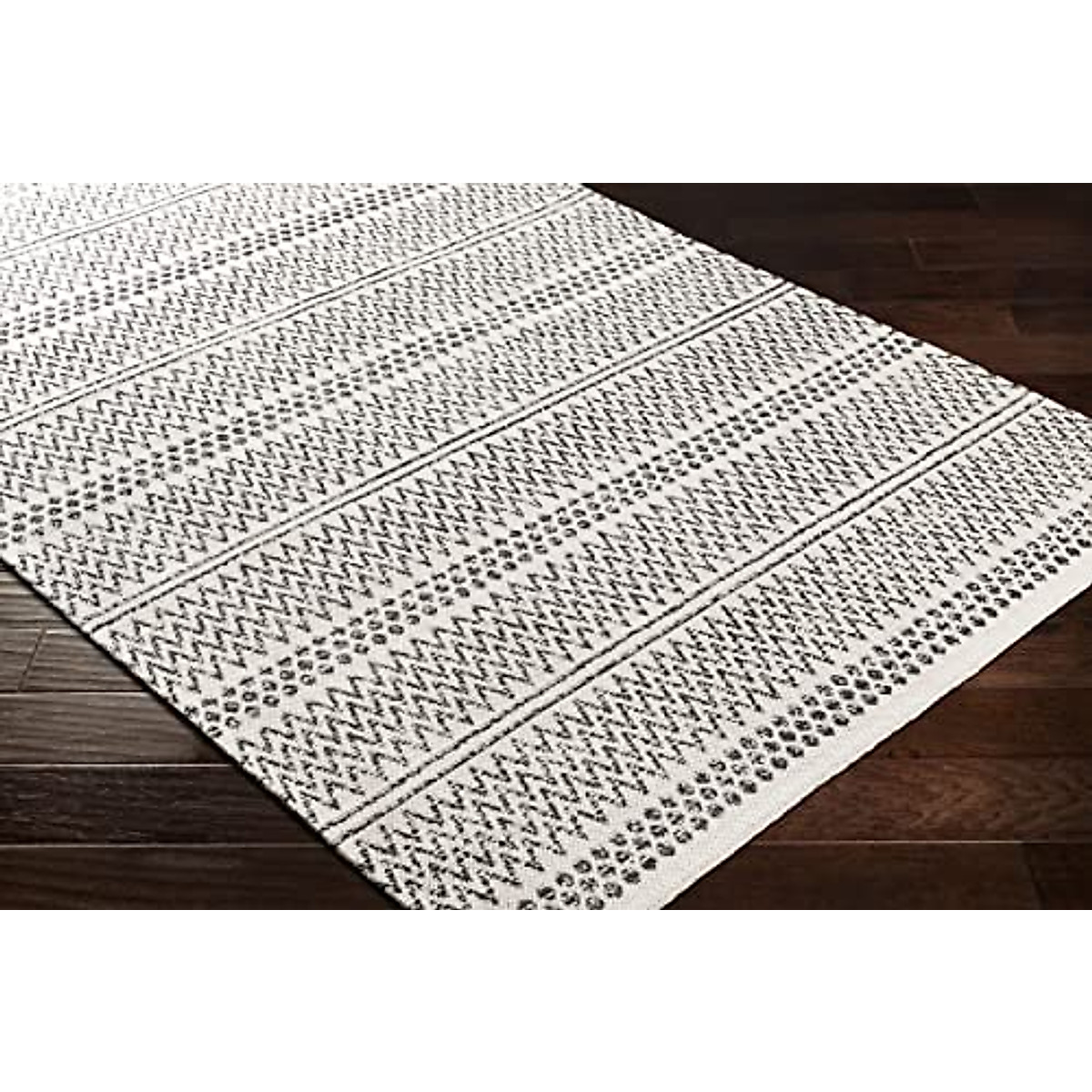 Mark&Day Area Rugs, 8x10 Aarau Bohemian/Global Cream Area Rug, Black/Cream/White Carpet for Living Room, Bedroom or Kitchen (7'10" x 10'2")