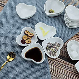 SOCOSY Heart-shaped Multipurpose Ceramic Sauce Dish Seasoning Dishes Sushi Dipping Bowl Appetizer Plates Serving Dish Saucers Bowl(Set of 4)