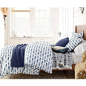 Chandler 4 Corners Artist-Designed Classic Whale Hand-Hooked Wool Decorative Throw Pillow (8” x 24”)