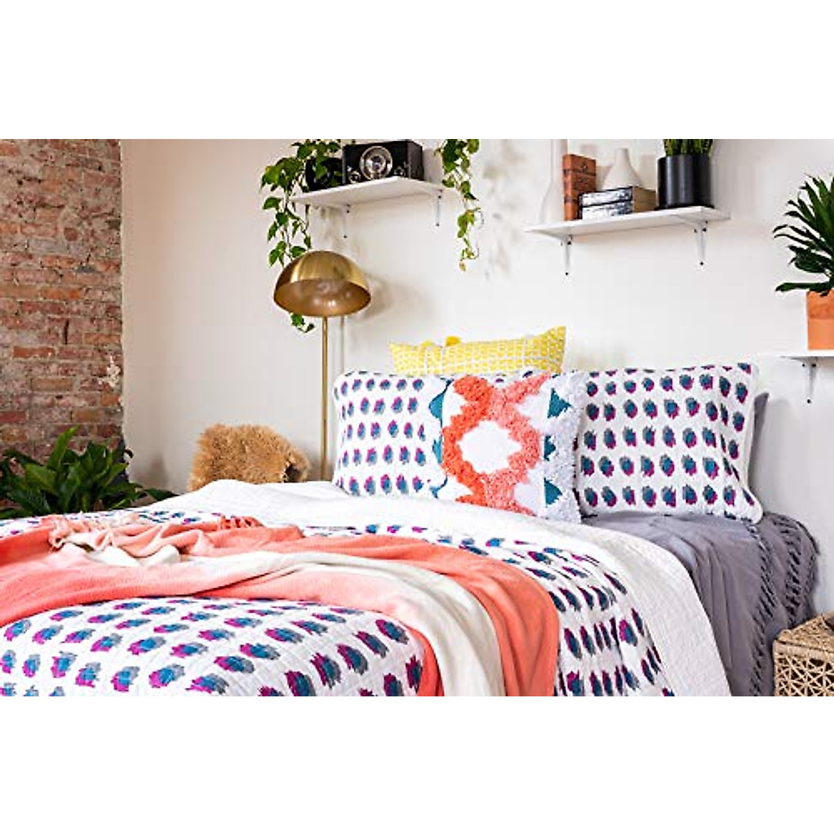 Refinery29 | Riley Collection | Premium Cotton Textured Throw Blanket, Modern Dip Dye Fringe Design for Luxury Home Décor (50 x 70, Coral)