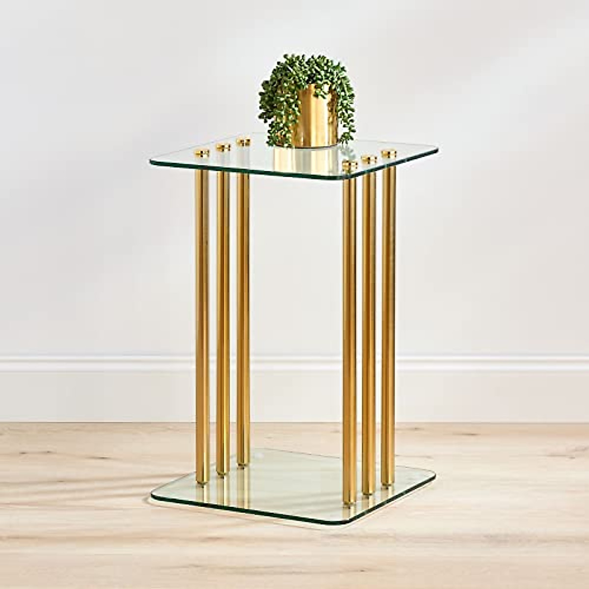 mDesign Square Glass Top Side Table - Modern Decorative Accent End Metal Nightstand Furniture for Bedroom, Living Room, Home Office, Dorm Room - 25" Tall - Milan Collection - Clear/Brass