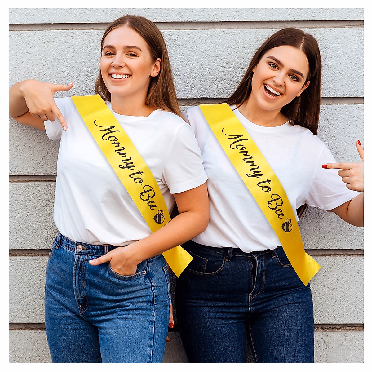 ATEN 2 Pack Baby Shower Decorations Set, Mommy to Bee Sash and Daddy to Bee Tinplate Badge with Cute Bee Pattern Baby Welcome Party Gifts(Yellow)