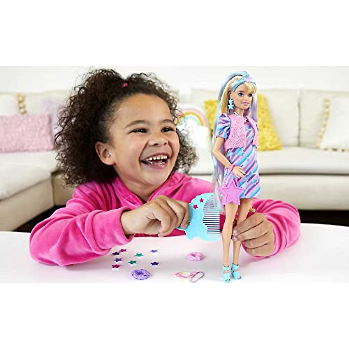 Barbie Totally Hair Doll, Star-Themed with 8.5-Inch Fantasy Hair & 15 Styling Accessories (8 with Color-Change Feature)
