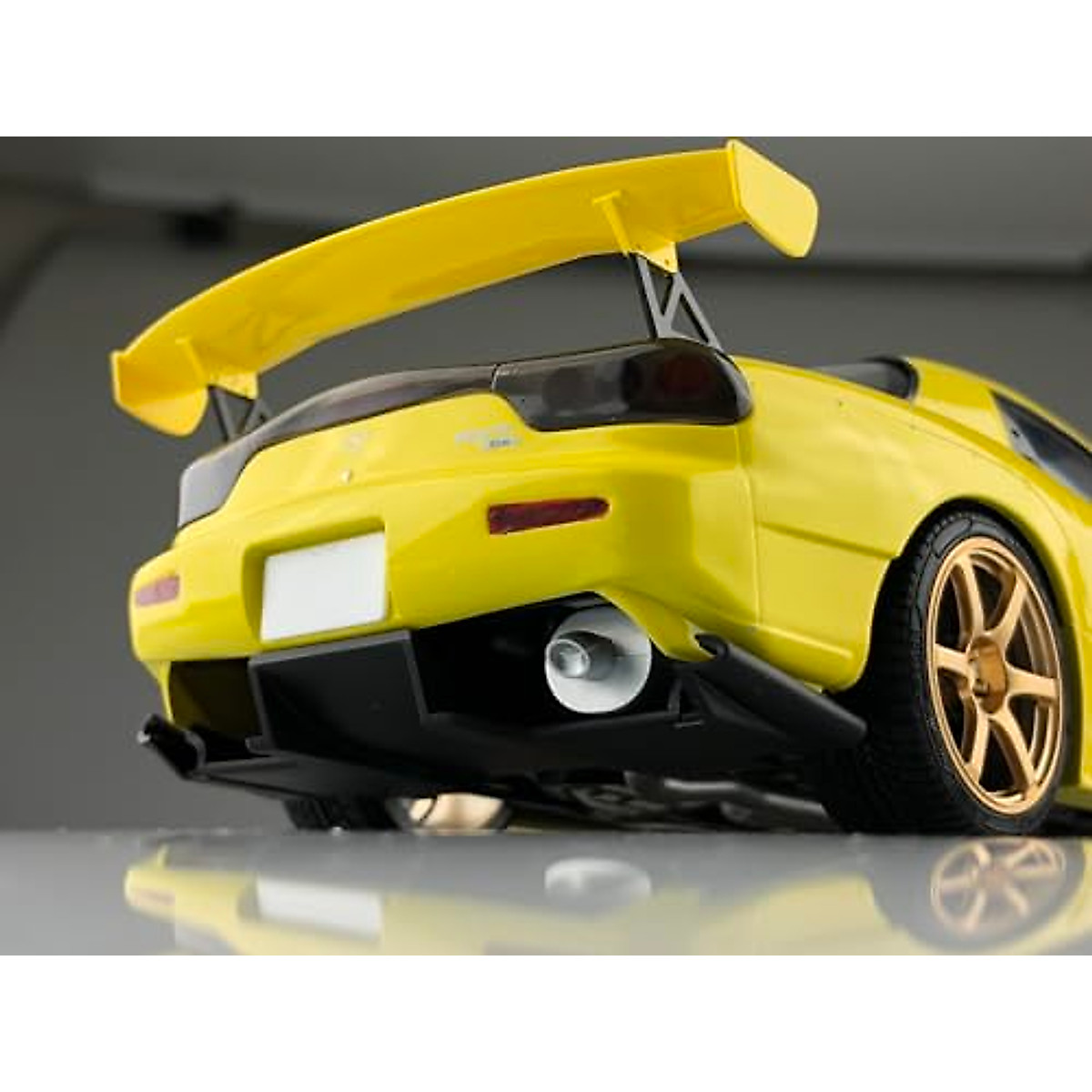 Aoshima Initial D: Takahashi Keisuke FD3S RX-7 Project D 1:24 Scale Model Kit