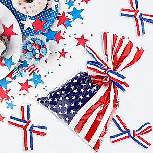 100 Pcs Patriotic Cellophane Treat Bags 4th of July Candy Goodie Bags Memorial Day Independence Day Red White Blue Star Loot Bags with 22 Yards Ribbon 4th of July Party Favor Decor, 6 x 9 Inch