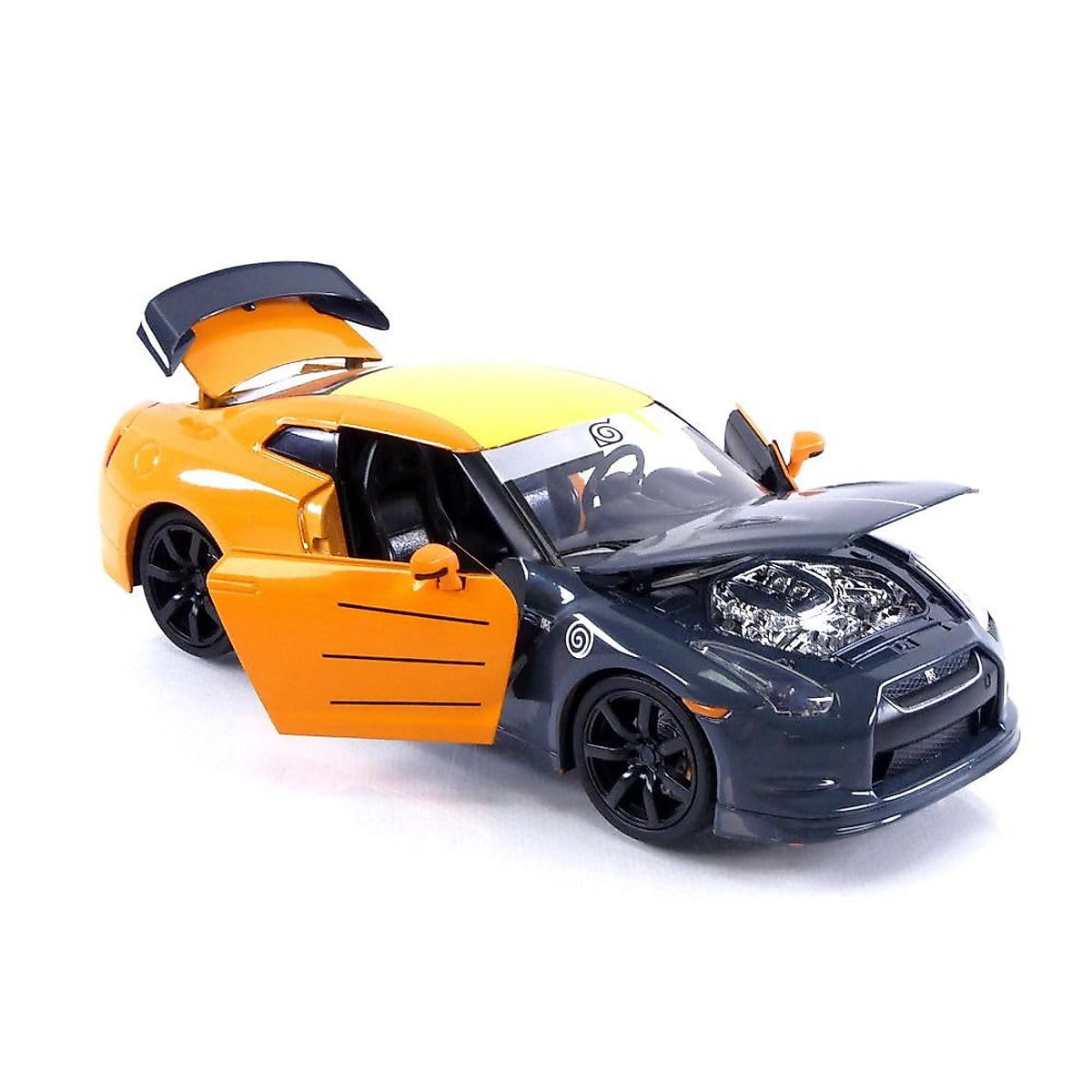 Naruto 1:24 2009 Nissan GT-R(R35) Die-Cast Car & 2.75" Naruto Figure, Toys for Kids and Adults
