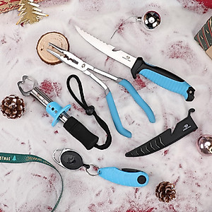 Mossy Oak 4pc Fishing Tool Kit - Pistol Grip Fishing Pliers, Fish Fillet Knife, Fishing Gripper, Line Snip, Fly Fishing Retractor with Retractable Lanyard