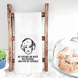 Funny Golden TV Show Inspired Saying Men Loves My Cupcakes Blanche Quotes Kitchen Towel Dish Towel (My Cupcakes Towel)