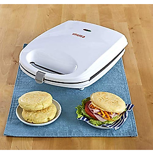 IMUSA USA 4 Slot Electric Arepa Maker with Nonstick Surface (1,200-Watts)