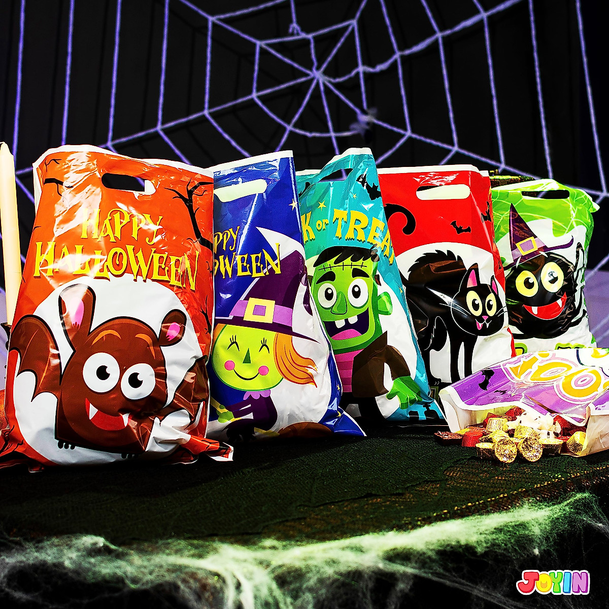 JOYIN 72 PCS Halloween Candy Bag for Trick or Treat, Halloween Treat Bags with 6 Designed Characters, Halloween Plastic Goodie Gift Bags for Party Favors Party Supplies