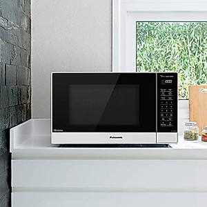 Panasonic NN-SN65KW Microwave Oven with Inverter Technology, 1200W, 1.2 cu.ft. Small Genius Sensor One-Touch Cooking, Popcorn Button, Turbo Defrost-NN-SN65KW-(White)