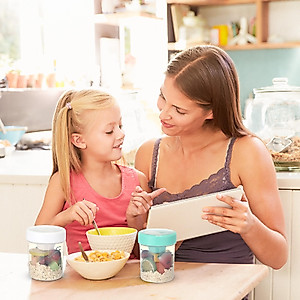 Sliner 12 Pcs 19 oz Plastic Overnight Oats Containers with Lids and Spoons Leakproof Plastic Containers Large Capacity Portable Overnight Oats Jars Oatmeal Cups for Yogurt Salad Cereal Food Storage