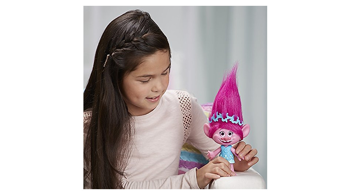 DreamWorks Trolls Poppy Hug Time Harmony Figure