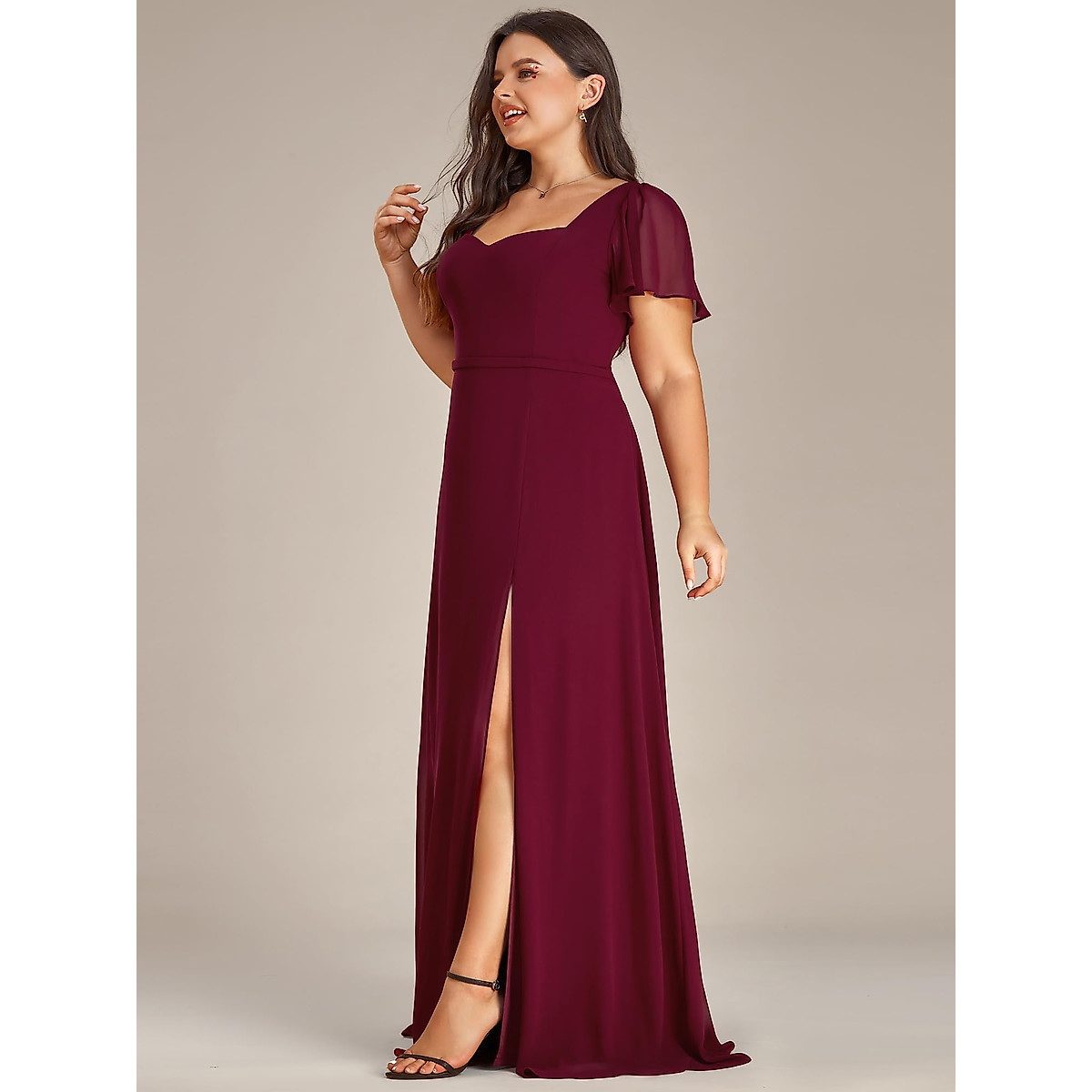 Ever-Pretty Plus Women's Curve Elastic Back Sweetheart High Slit A-Line Maxi Semi Formal Dresses with Sleeves Burgundy US18