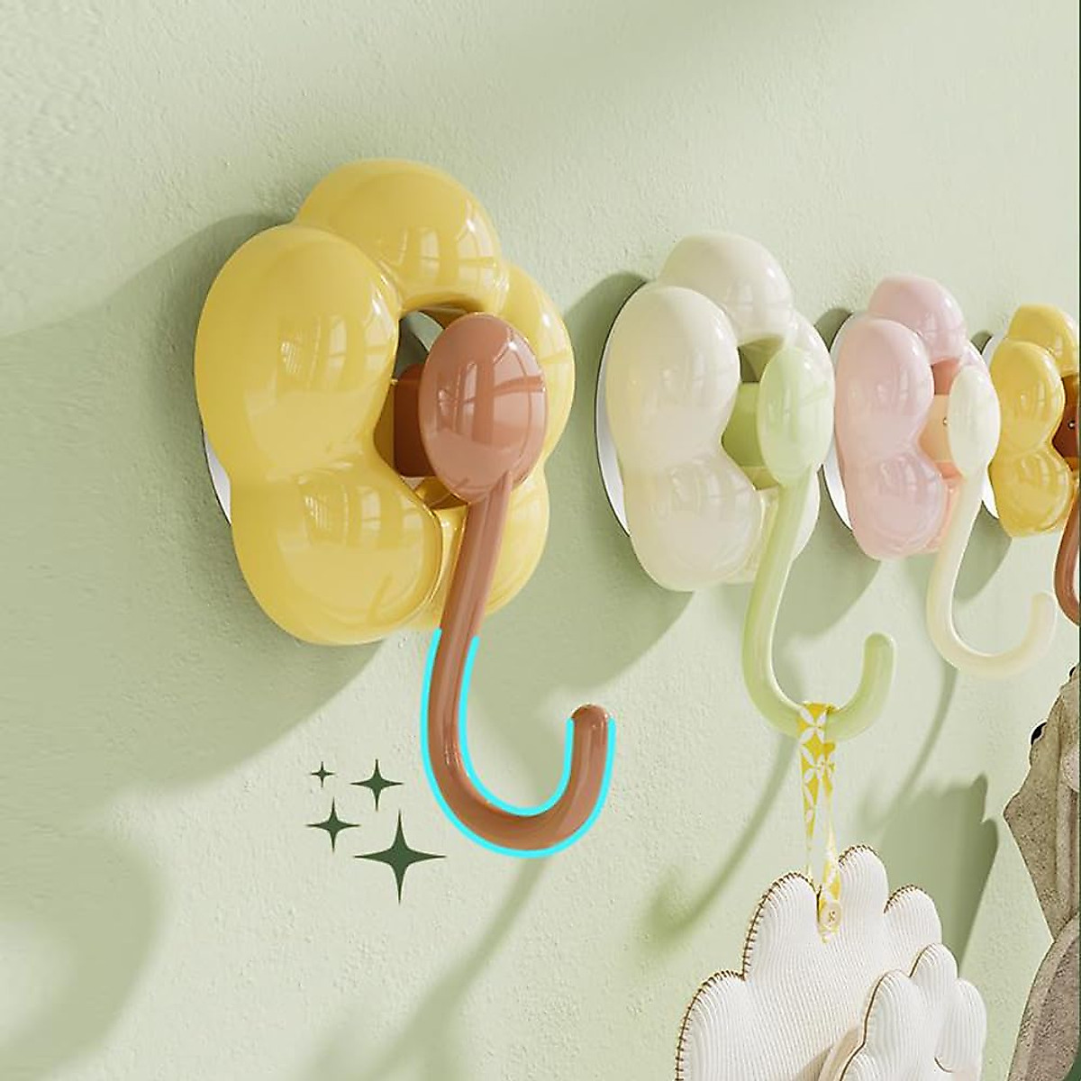 ELEFOCUS 3Pcs Sunflower Flower Washable Suction Cup Hooks,Flower-Shaped Powerful Vacuum Suction Cup Hooks,Reusable Wall Hangers for Bathroom, Kitchen and Toilet (Green)