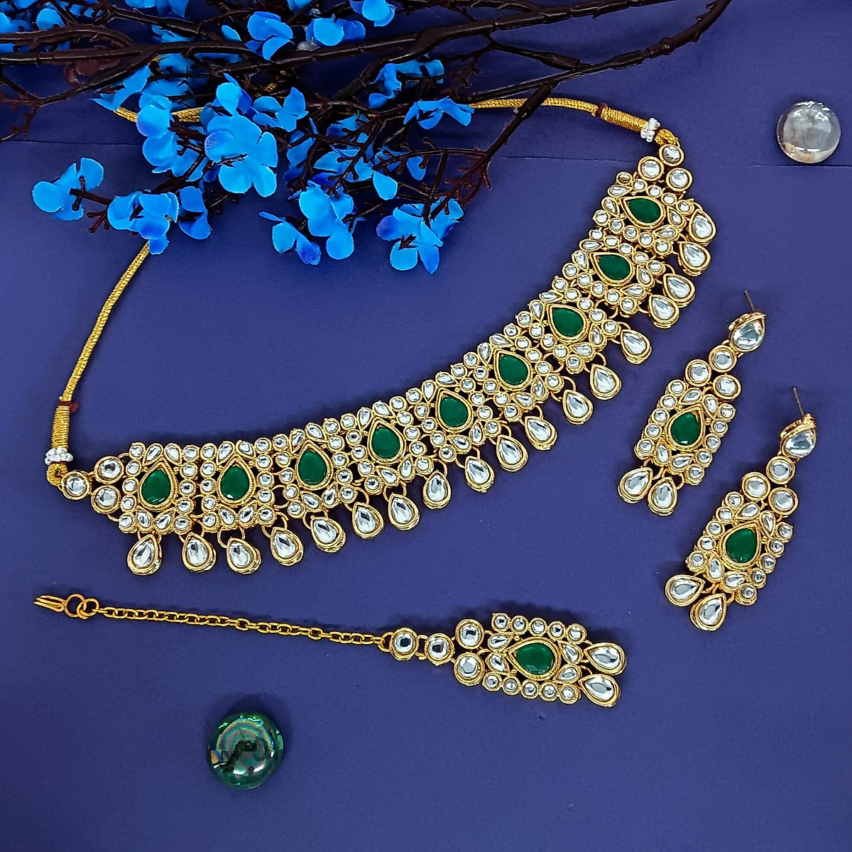 Efulgenz Kundan Necklace Set Indian Kundan Jewelry Sets for Women Green Indian Jewelry Kundan Crystal Choker Necklace Dangle Earrings Maang Tikka Bollywood Wedding Choker Necklace for Women