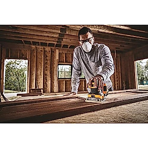 DEWALT 20V MAX* XR Palm Sander, Sheet, Variable Speed, 5-Ah Battery, 1/4-Inch (DCW200P1)