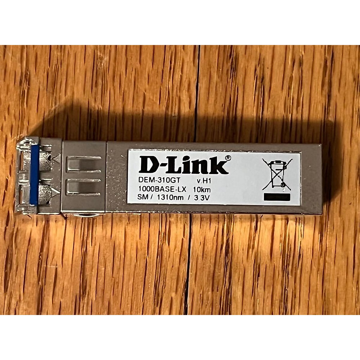 D-Link Gigabit Ethernet Optical Transceiver Single-Mode 1000BASE-LX SFP Module (DEM-310GT)
