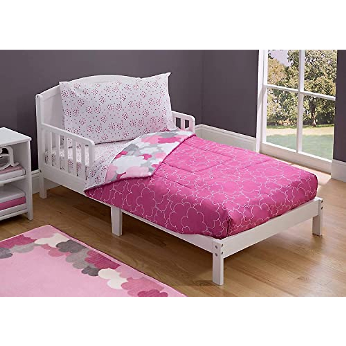 Delta Children 4 Piece Toddler Bedding Set for Girls - Reversible 2-in-1 Comforter - Includes Fitted Comforter to Keep Little Ones Snug, Bottom Sheet, Top Sheet, Pillow Case - Pink Clouds