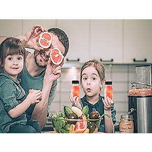 Hulless 5 Pcs 8 Ounce Plastic Juice Bottle Drink Containers Juicing Bottles with Black Lids, Suitable for Juice, Smoothies, Milk and Homemade Beverages, 250 mL