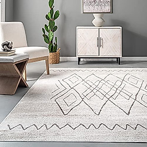 nuLOOM Miriam Machine Washable Geometric Diamond Area Rug, 7x9, Beige