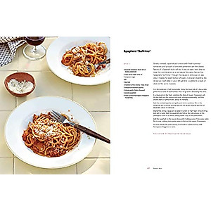 At Home in the Kitchen: Simple Recipes from a Chef's Night Off [A Cookbook]