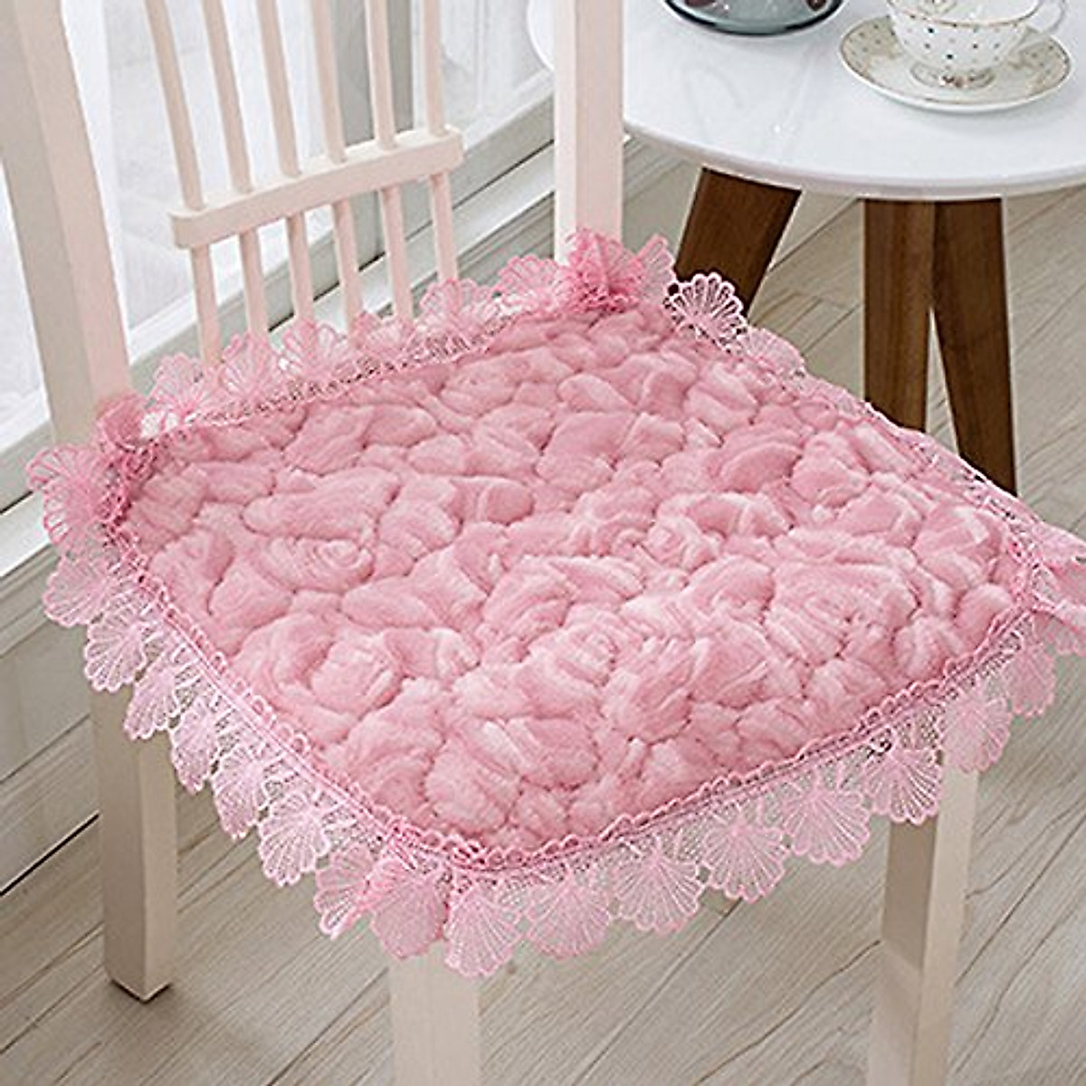TINTON LIFE 2pcs 17" X 17" Soft Plush Square Chair Cushion Garden Patio Home Lace Floral Dining Seat Pads with Ties(Pink)