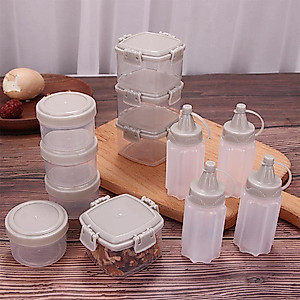 4pcs Mini Sauce Seasoning Box with Lid,Portable PP Kitchen Jam Squeeze Bottle Jar Easy Clean Spices Storage Container(Squeeze Bottle)