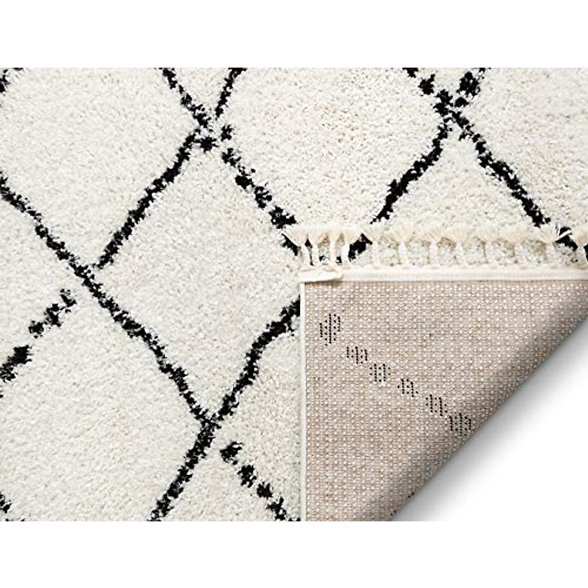 Well Woven Panto Ivory Moroccan Shag Diamond Trellis Pattern Area Rug (5'3" x 7'3")