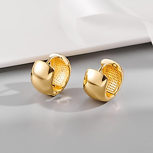 Gold Chunky Huggie Hoop Earring for Women 14K Gold Plated Chunky Hoops Thick Small Gold Huggie Earrings Lightweight Jewelry