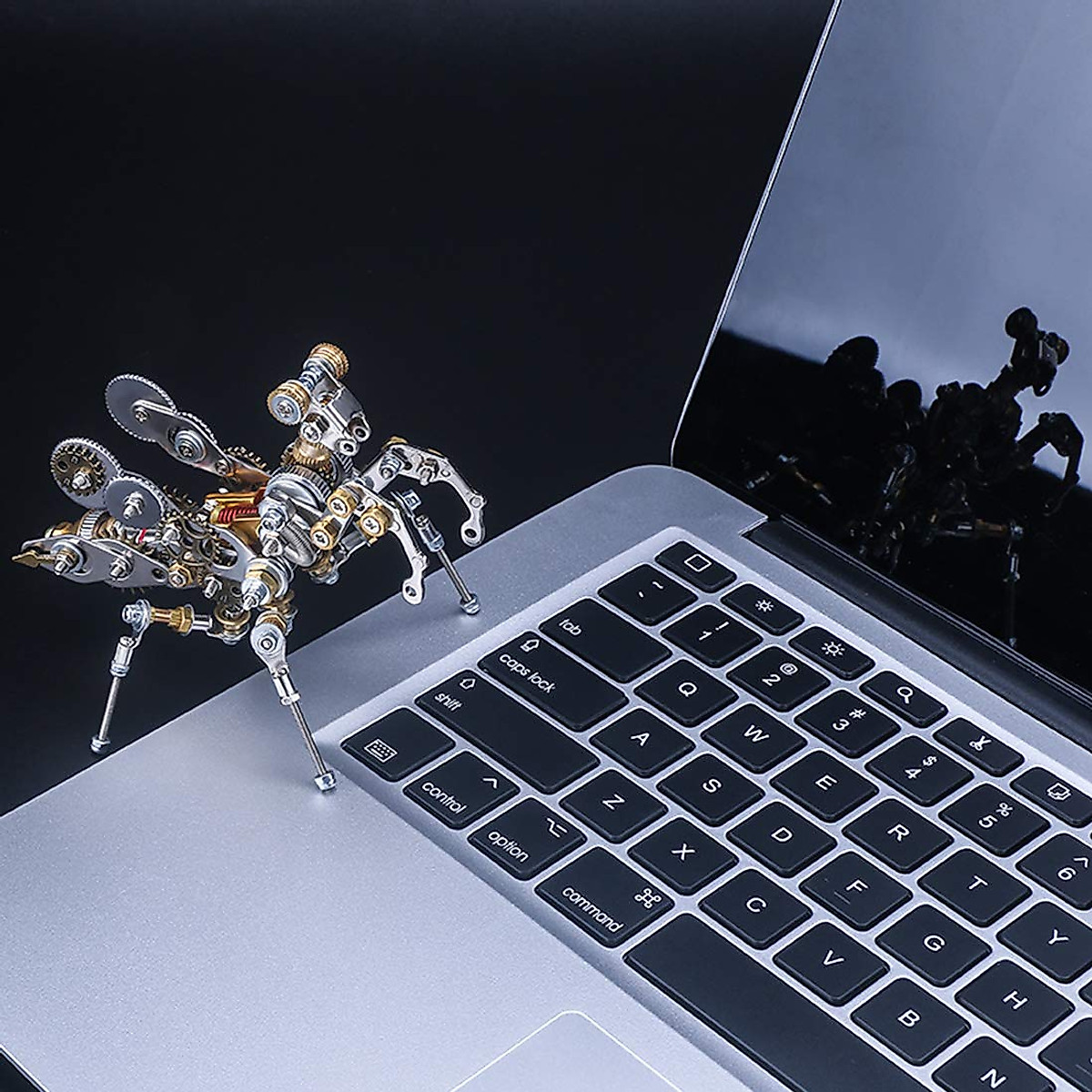 XSHION 3D Metal Puzzle Insect Model Kit, DIY Assembly Jigsaw Mantis Puzzle Model Building Kit for Adults Kids Mechanical Model Educational Toy Brain Teaser Desk Ornaments Collectible Toys