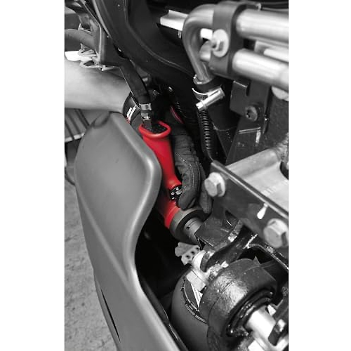 Chicago Pneumatic CP7732 1/2 Inch Air Impact Wrench, Steel Front Cover, Aluminum Body, Jumbo Hammer, One-Hand Operation, Max Torque Output 450 ft-lbs / 610 Nm, 9000 RPM